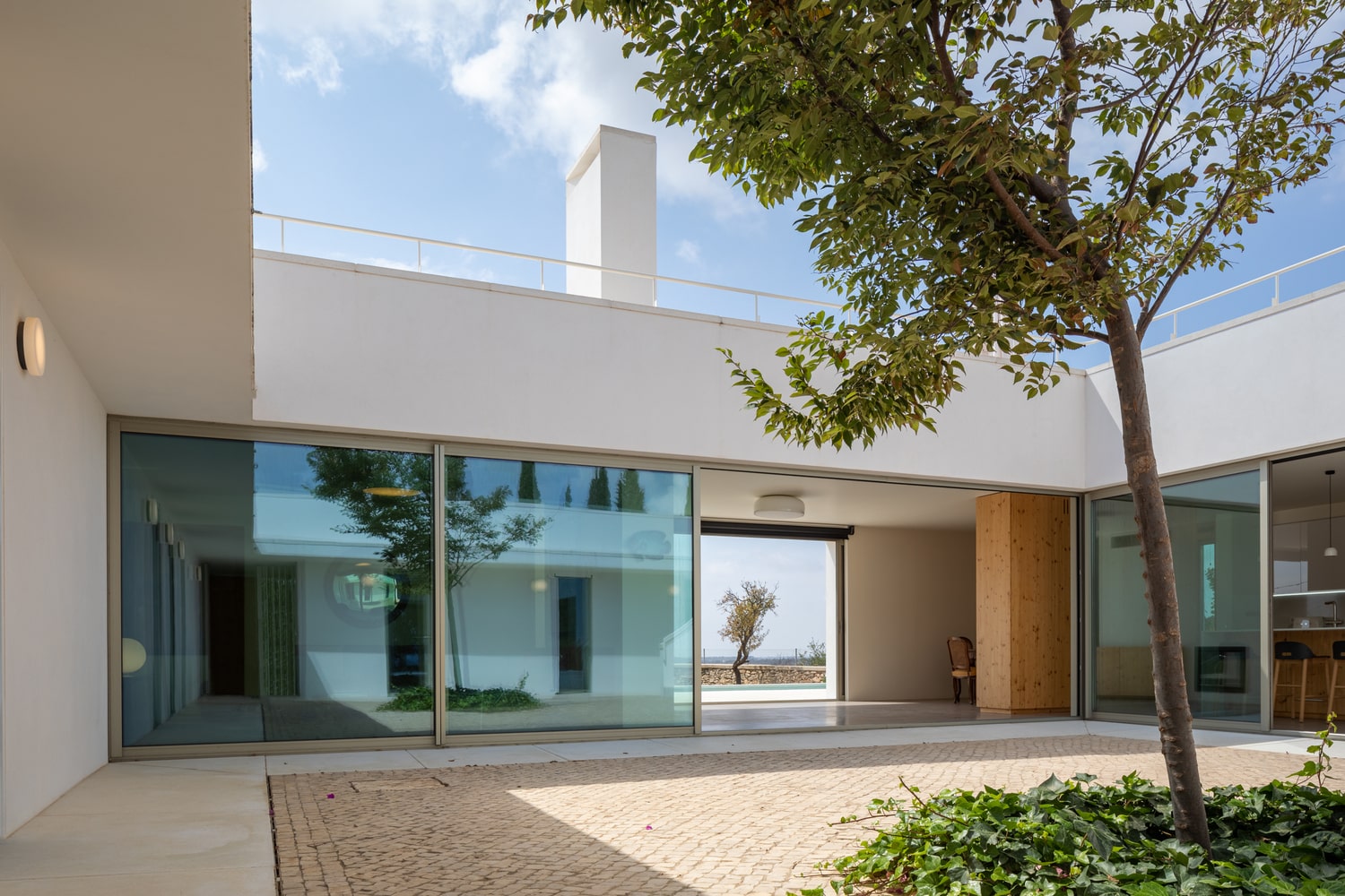 Diseño de una casa portuguesa: nuevo proyecto moderno